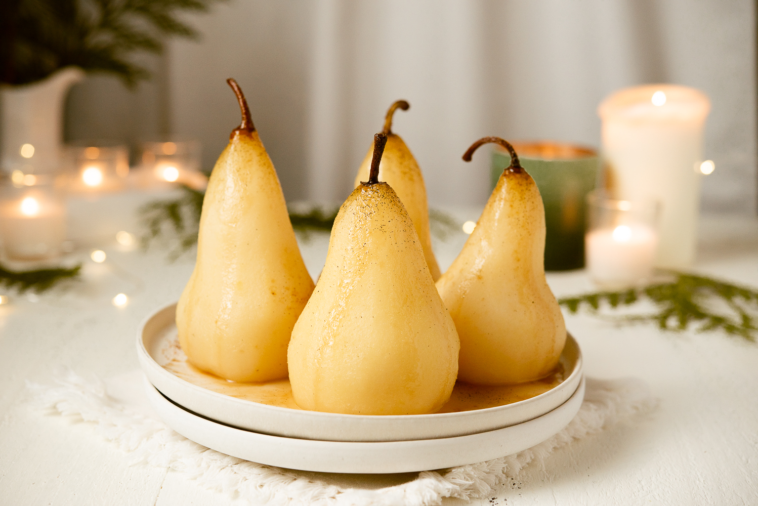 Vanilla Poached Pears | How to Make Poached Pears